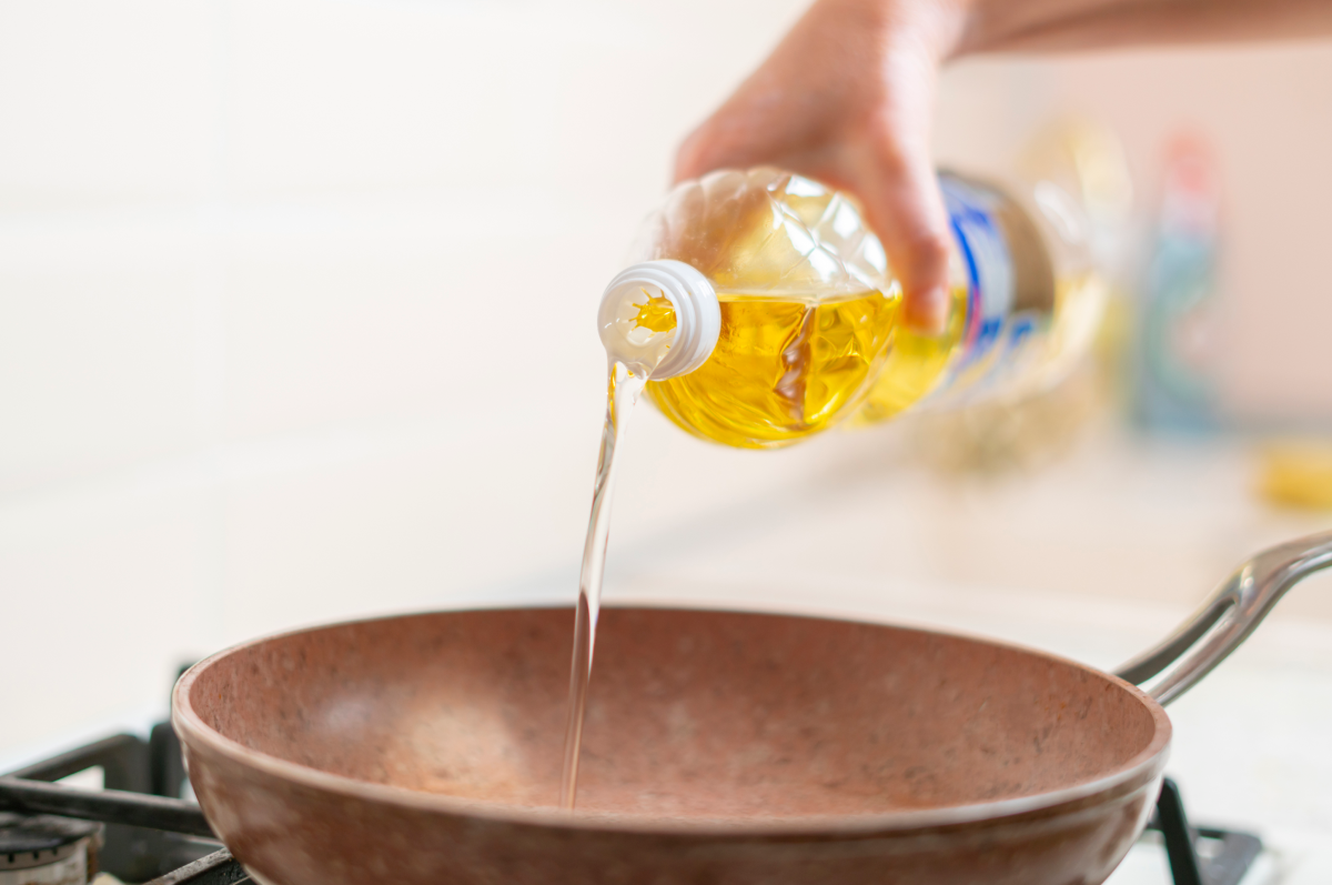 The Adverse Health Effects of Refined Oil - Cultivator Phyto Lab